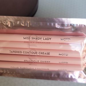 Motd | Makeup | Motd Cosmetics In A Blush 5 Piece Blending Eye Brush ...